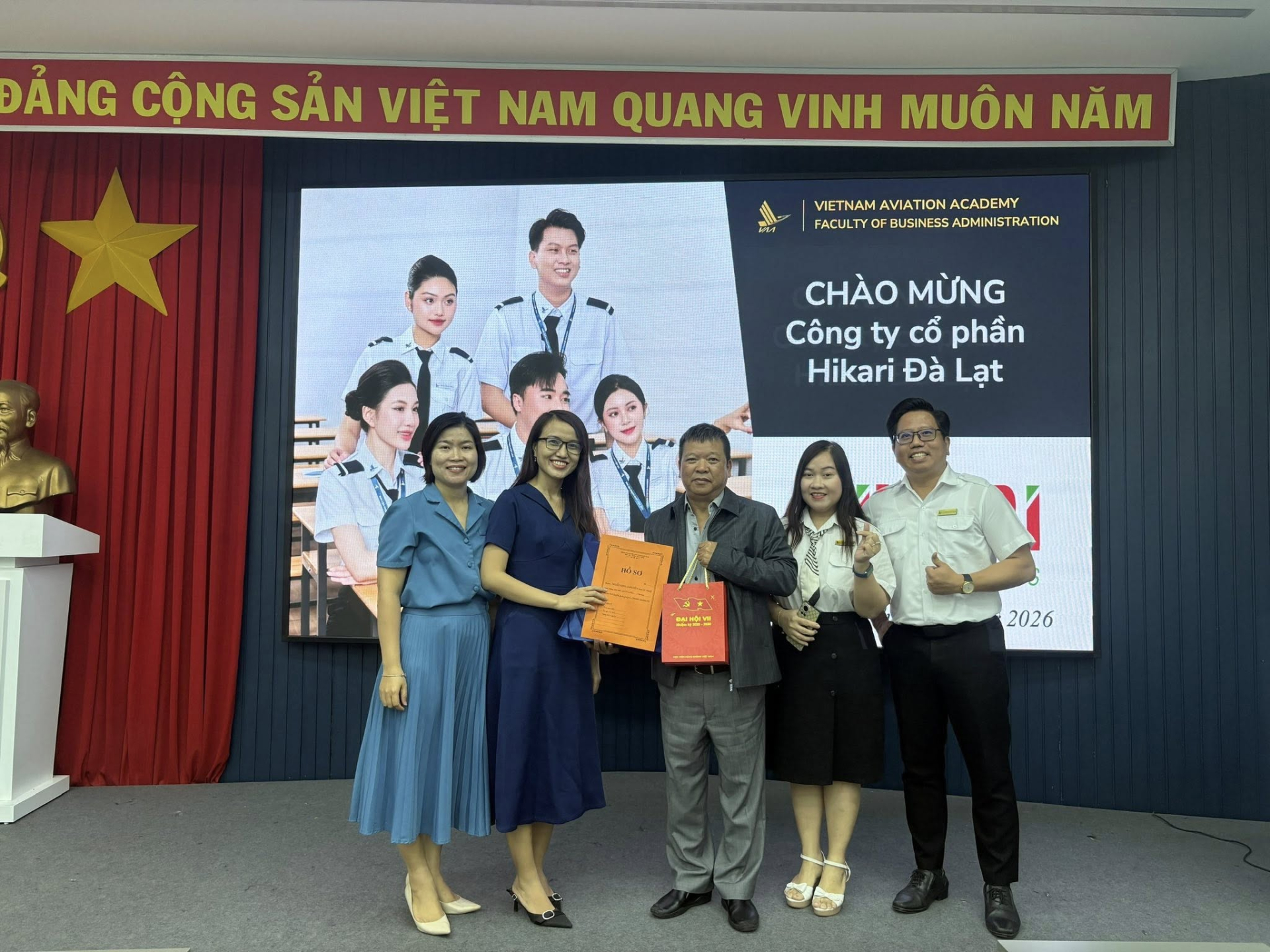 KHOA QUẢN TRỊ KINH DOANH VAA KẾT NỐI DOANH NGHIỆP – MỞ RỘNG CƠ HỘI VIỆC ...